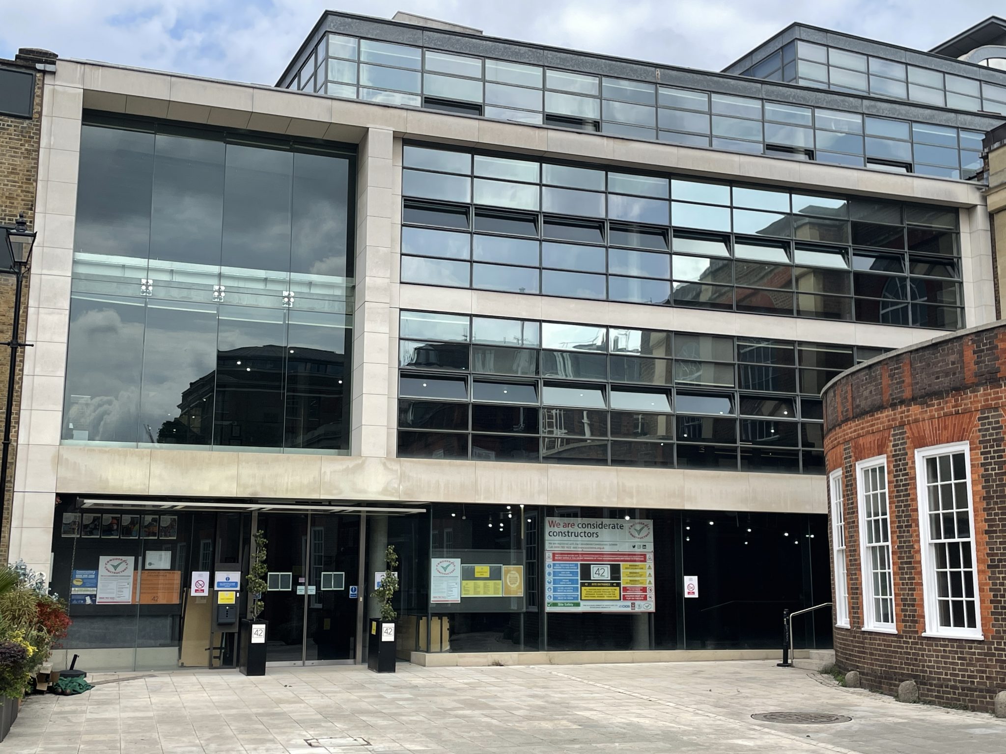 St John’s Square, Clerkenwell, London, EC1 – John Keller | My Kind of Town
