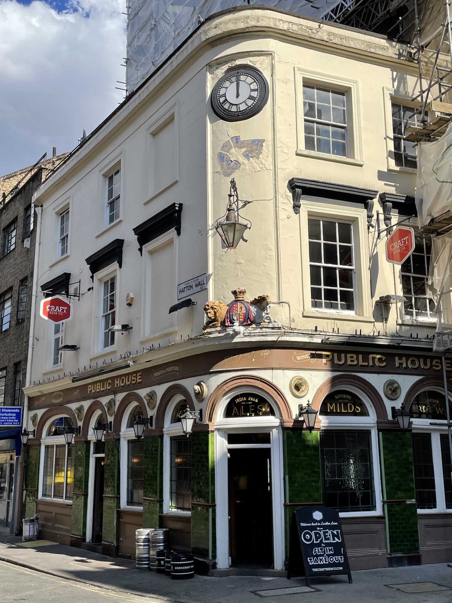 Historic pubs of Smithfield and Clerkenwell – John Keller | My Kind of Town